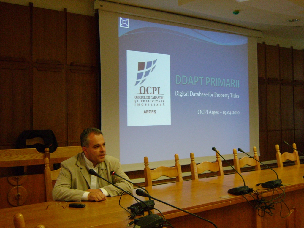 PITEȘTI, 19.04.2010 – Poze de la instruirea cu reprezentanții ...